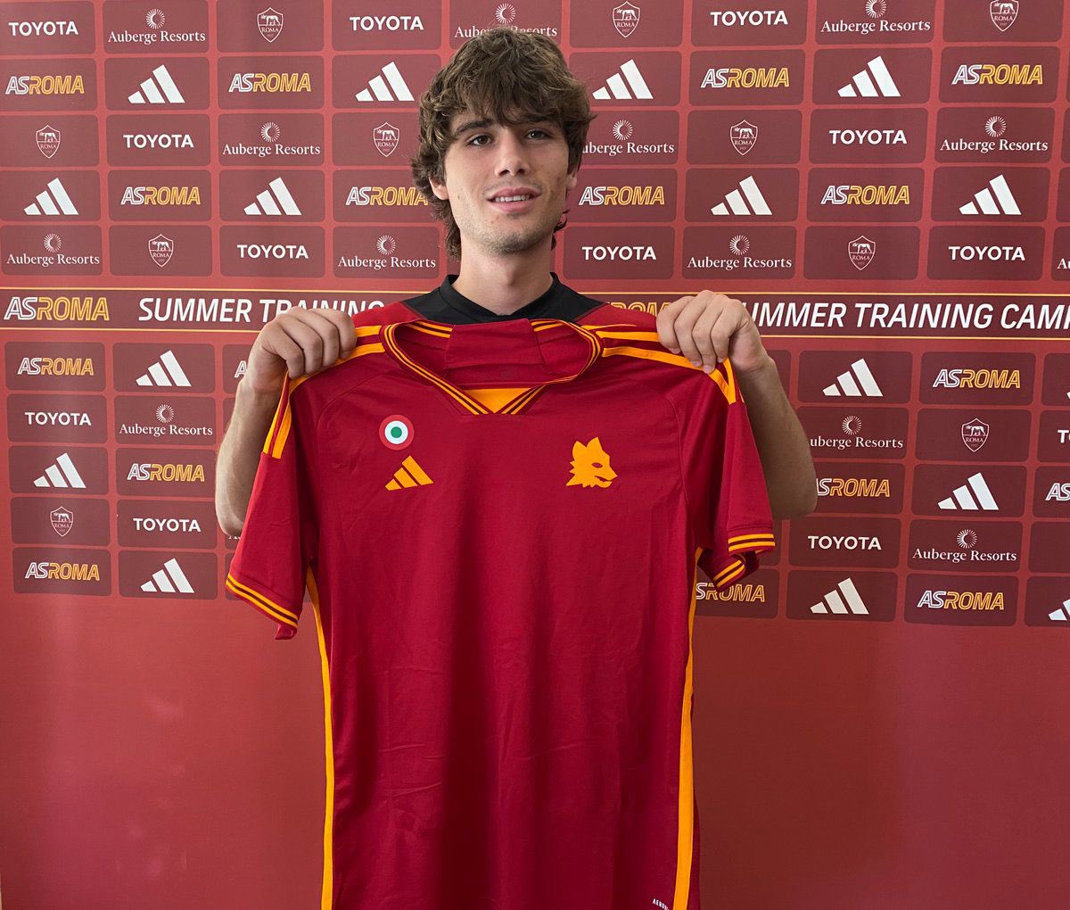 UFFICIALE: Jon Guerrero è un calciatore della Roma. Giocherà in ...